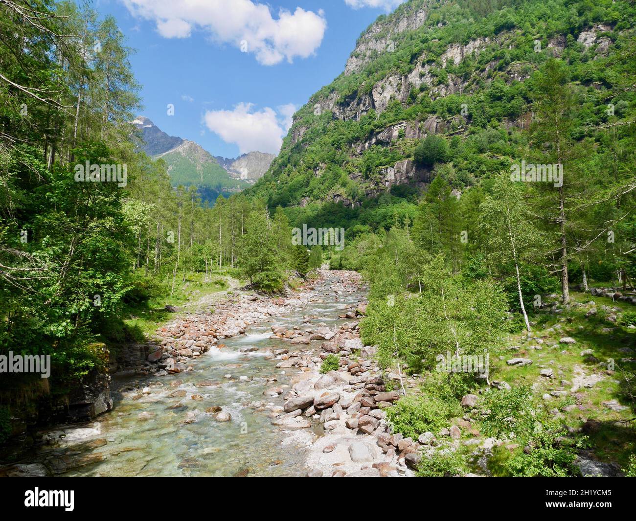 Verzasca valley hi-res stock photography and images - Alamy