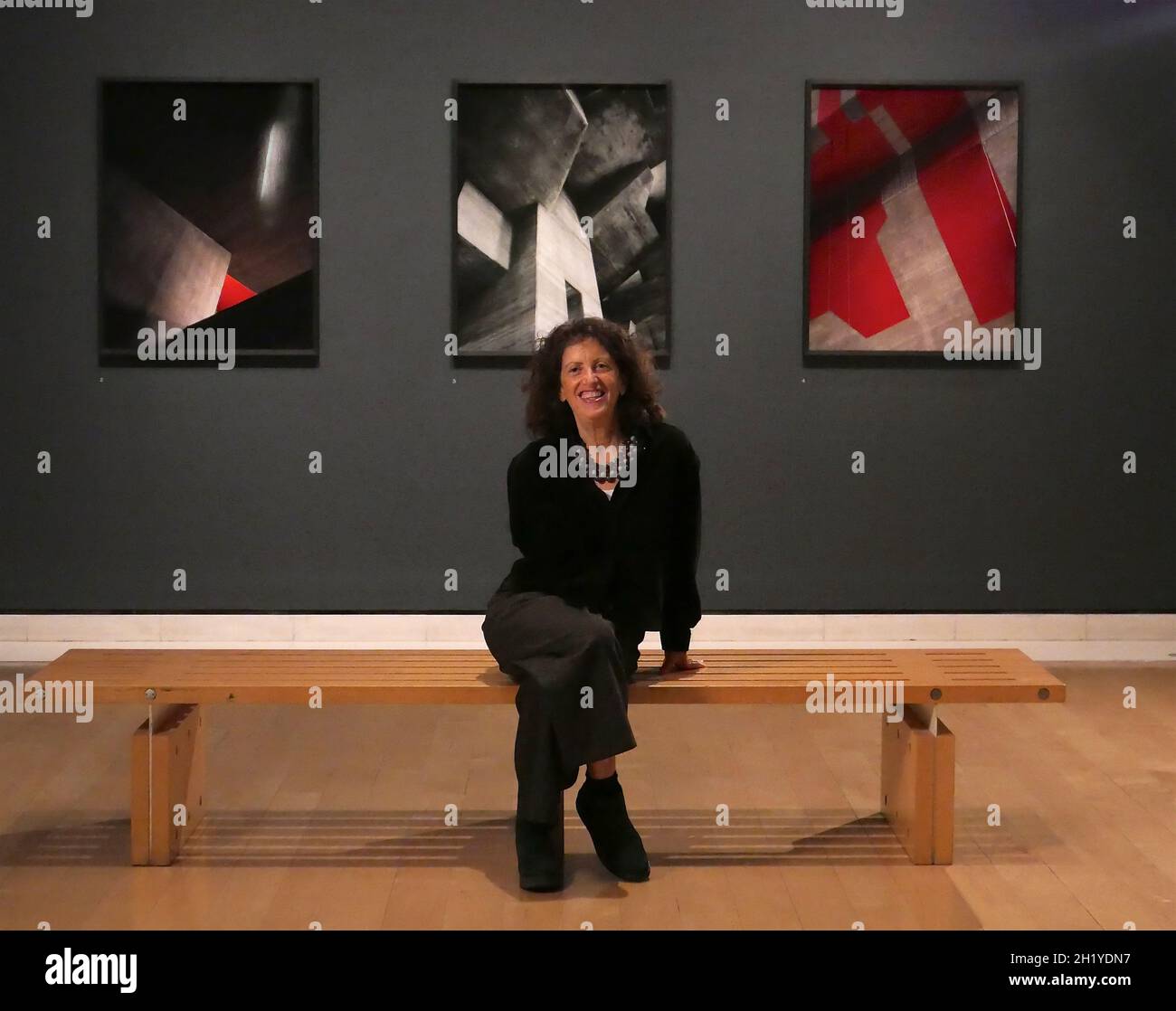 The Architectural Photographs of Helene Binet , an intimate unveiling ...