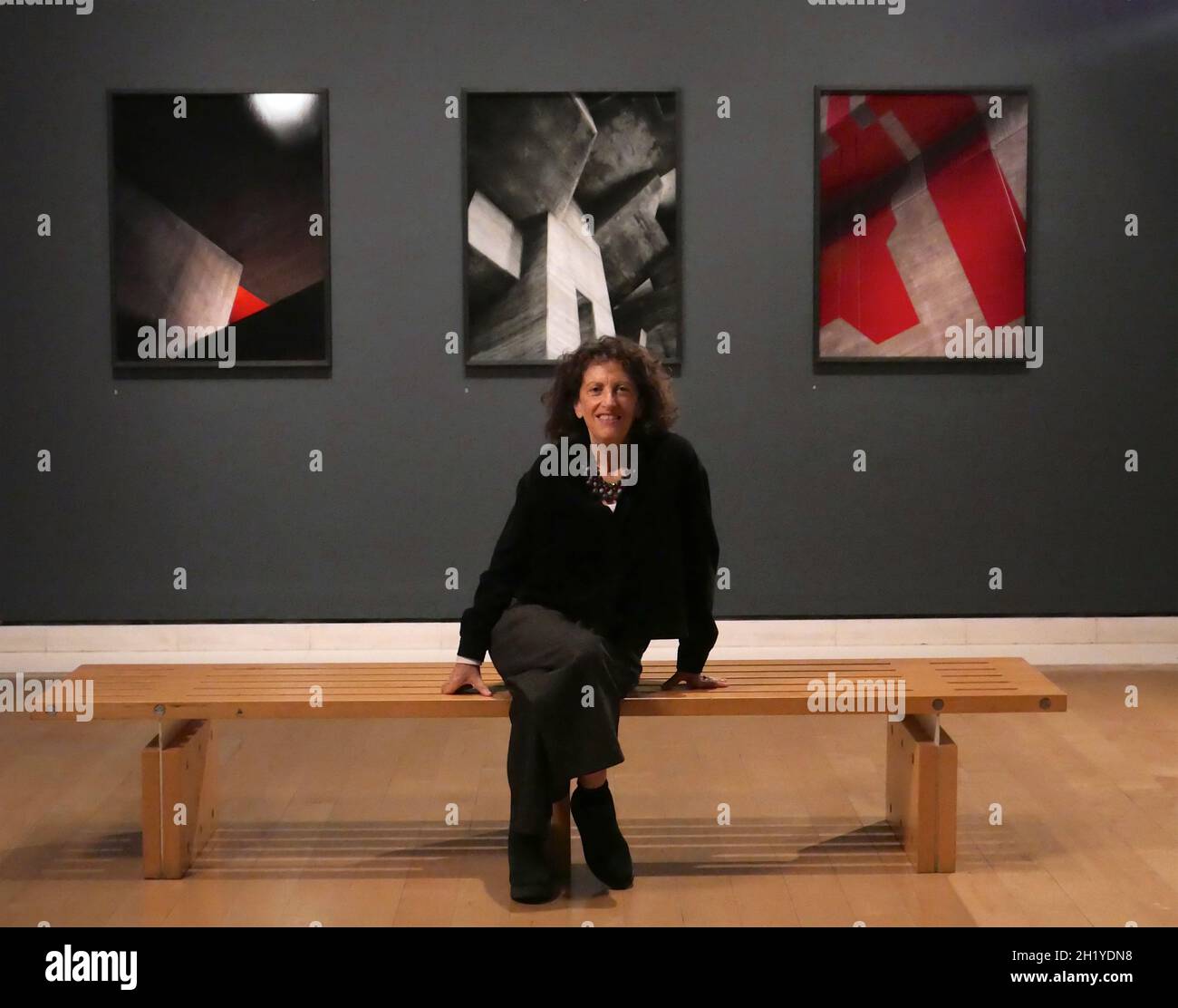 The Architectural Photographs of Helene Binet , an intimate unveiling ...