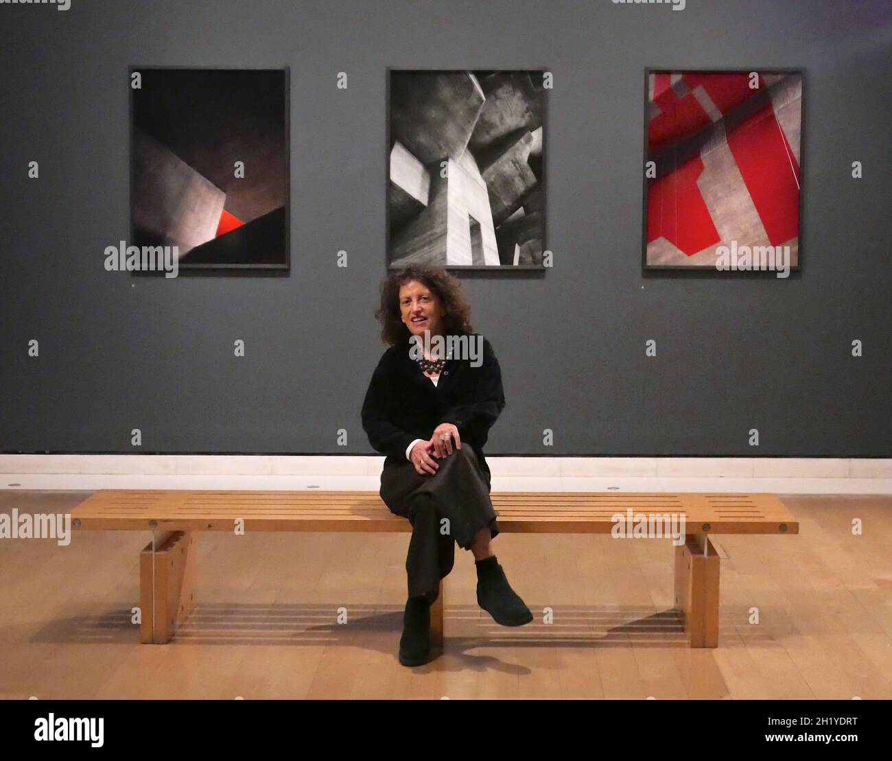 The Architectural Photographs of Helene Binet , an intimate unveiling ...