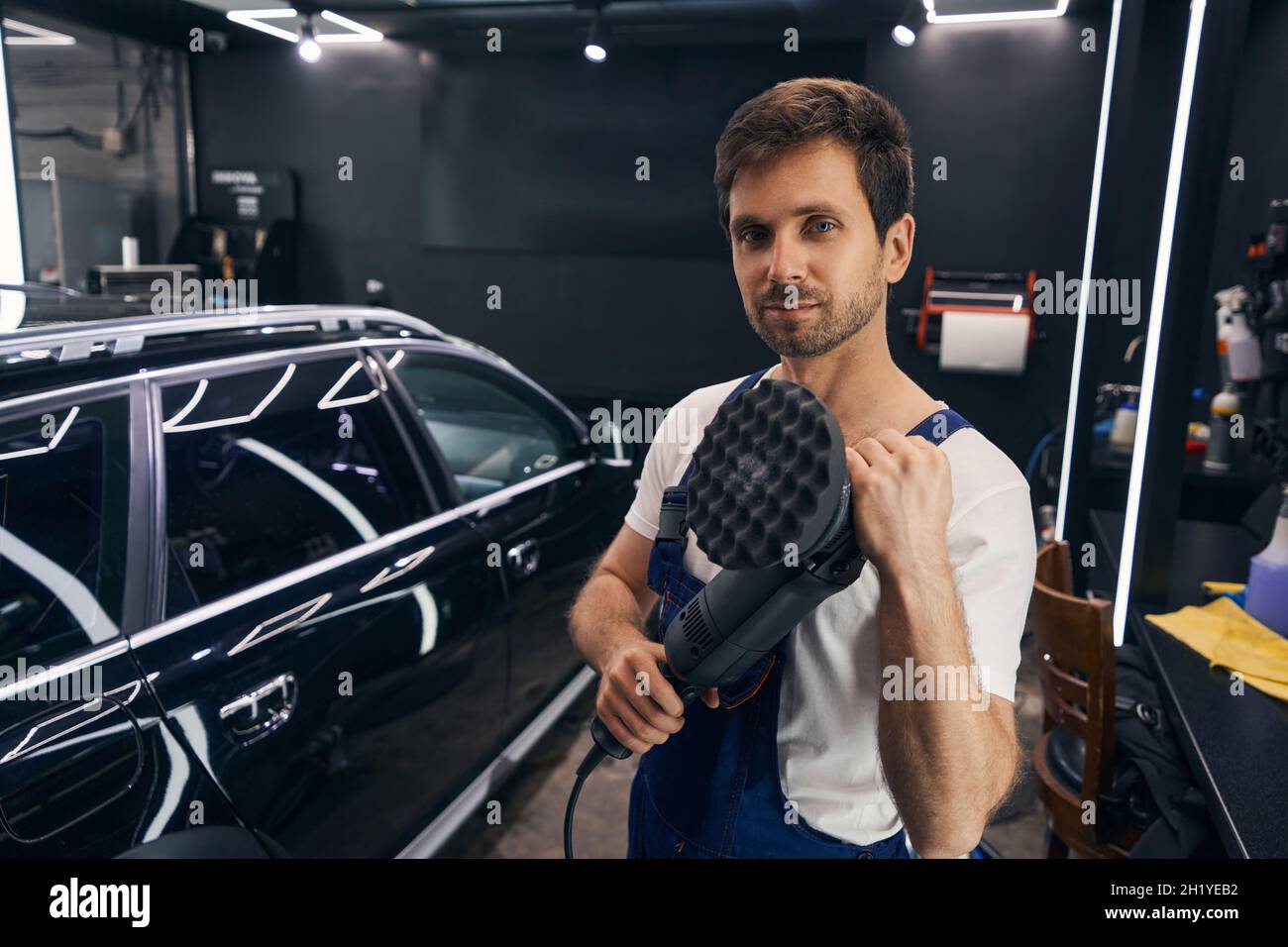 Mechanic posing hi-res stock photography and images - Alamy