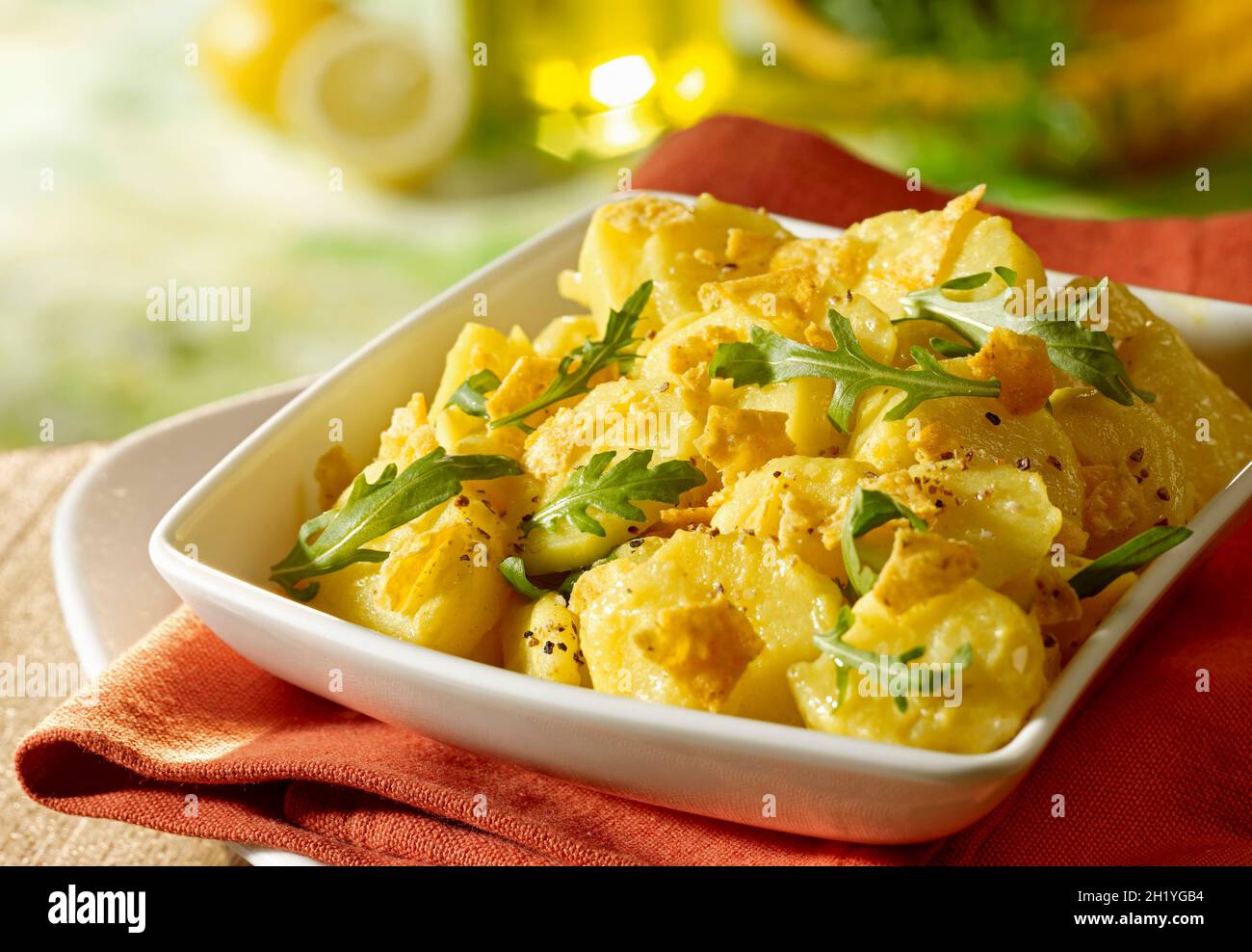 Potato salad with rocket Stock Photo - Alamy
