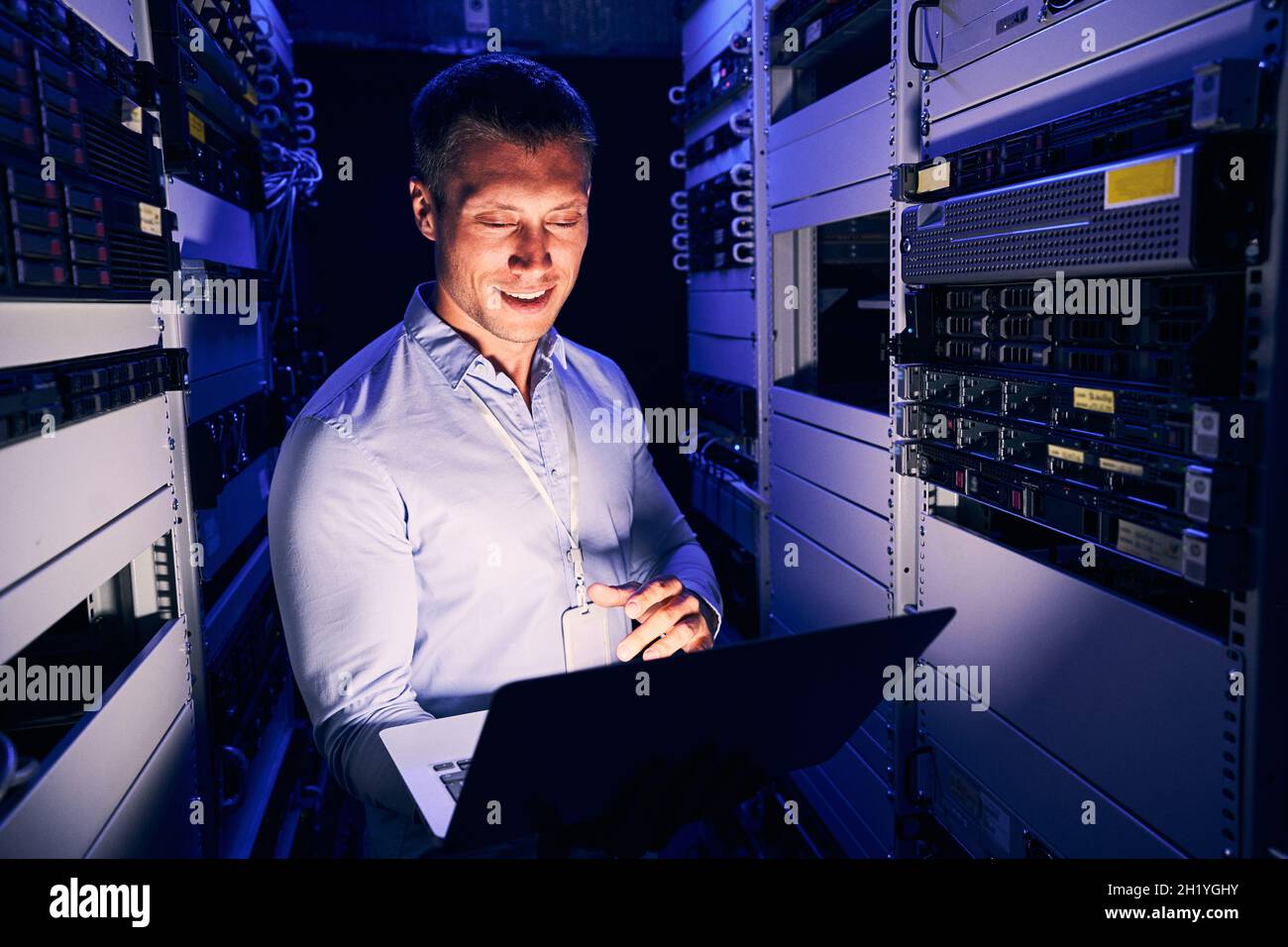 Sysadmin hi-res stock photography and images - Alamy