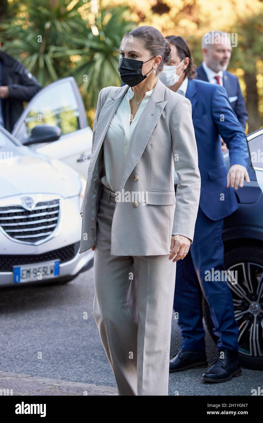 Anna hallberg hi-res stock photography and images - Alamy