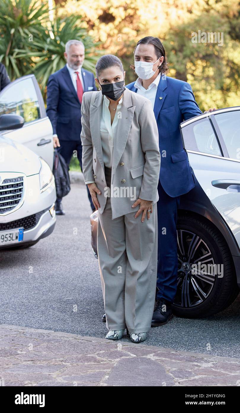 Anna hallberg hi-res stock photography and images - Alamy