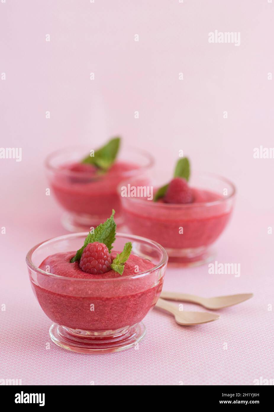 Bowls of raspberry mousse Stock Photo - Alamy