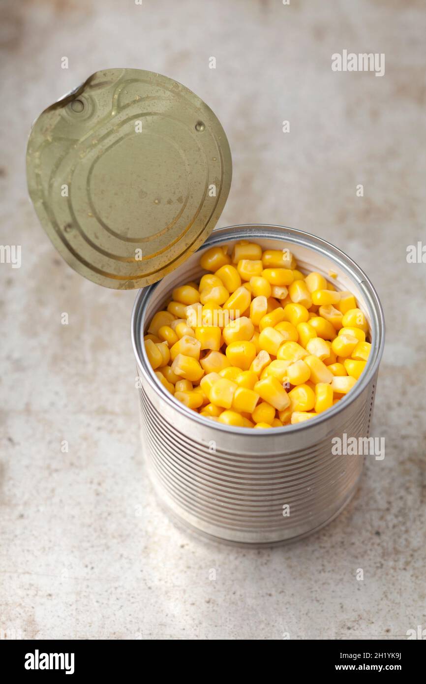 Tin of sweetcorn hi-res stock photography and images - Alamy