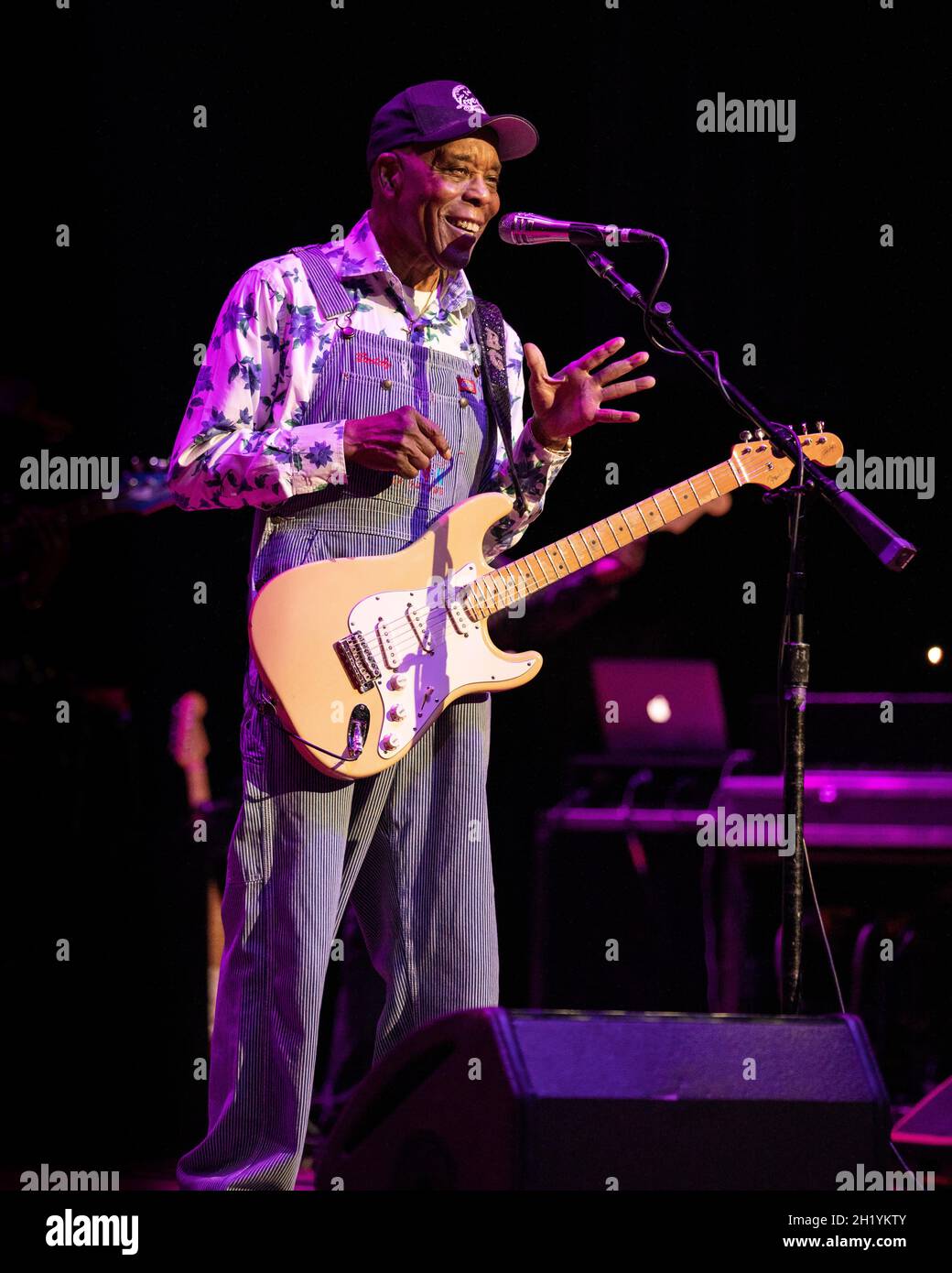 October 15, 2021, Anderson, Indiana, USA: Legendary Blues Guitarist and ...