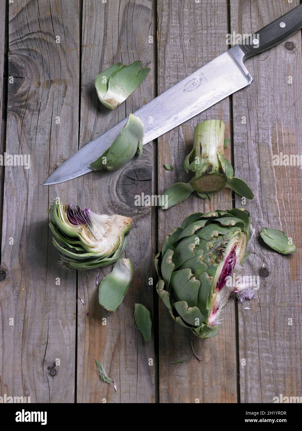 Chopped artichoke knife on hi-res stock photography and images - Alamy