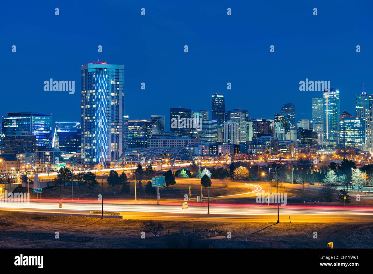 Denver, Colorado, USA downtown city skyline at night Stock Photo - Alamy