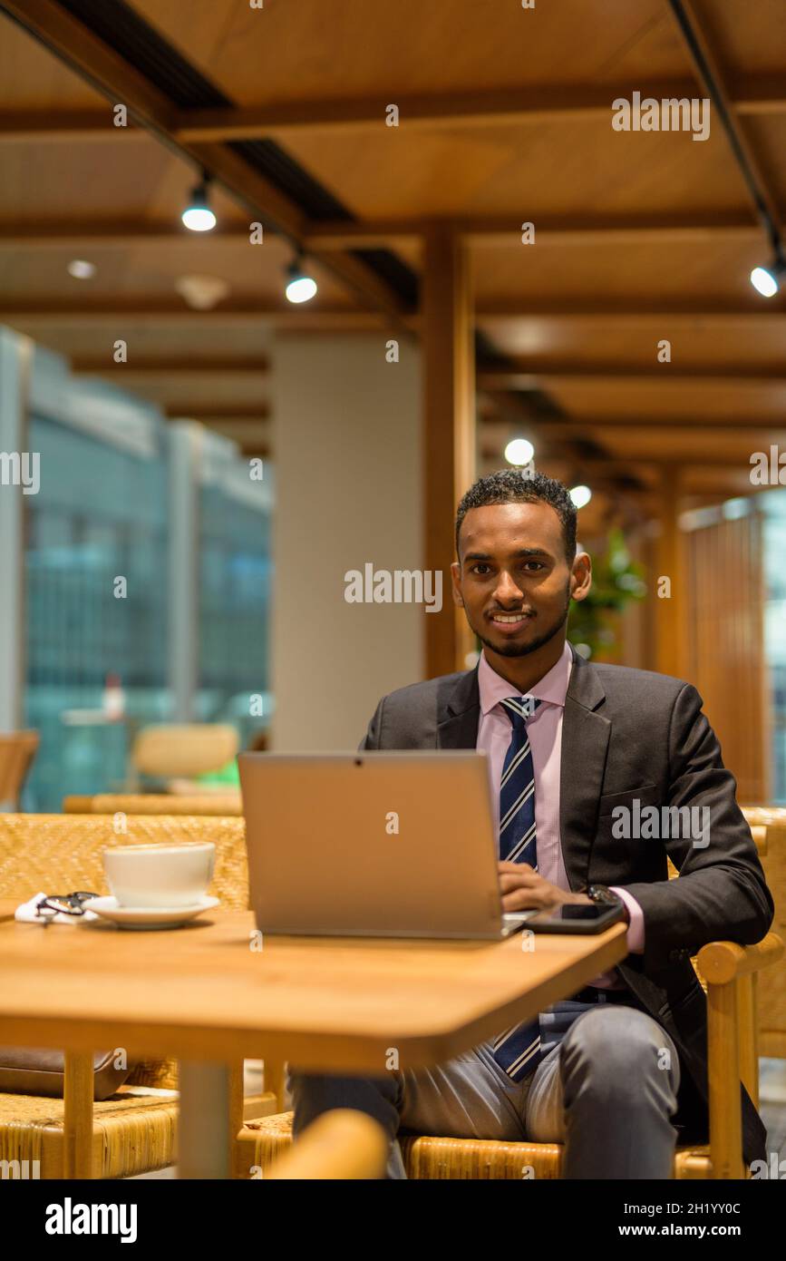 Portrait positive working male hi-res stock photography and images - Alamy