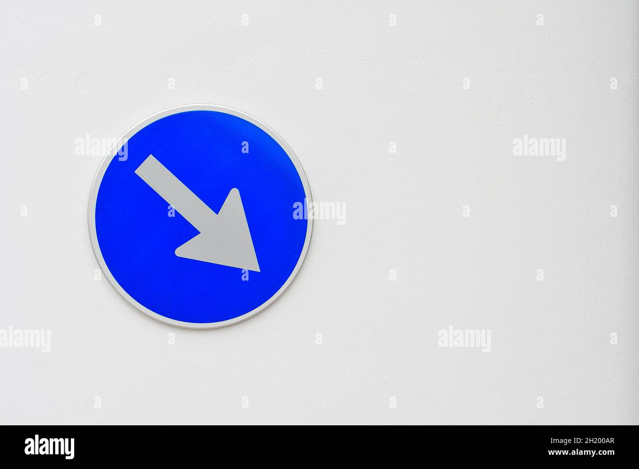 Sign of obligation to circulation, on white background Stock Photo - Alamy