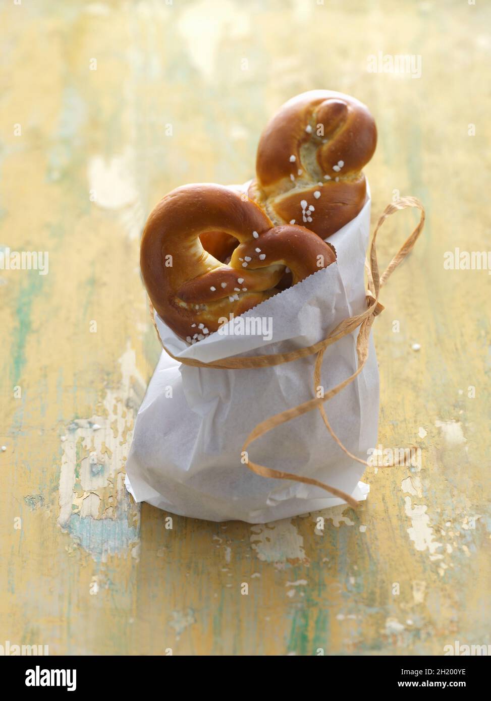 Lye bun hi-res stock photography and images - Alamy