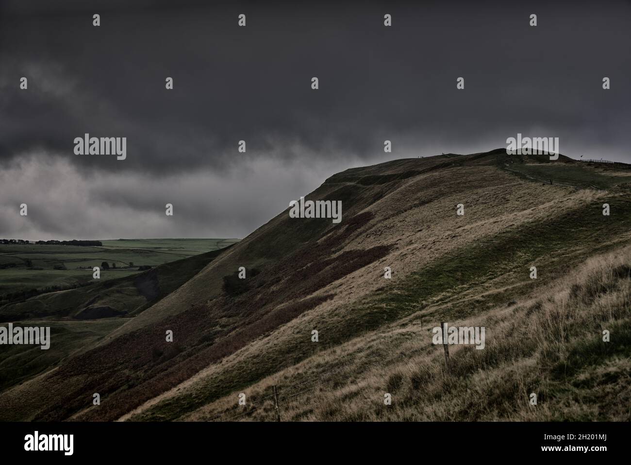 Mam tor sunset hi-res stock photography and images - Alamy