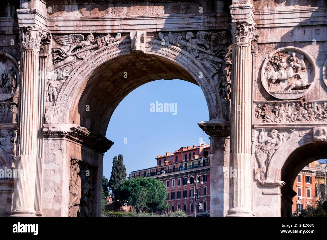 Ancient route of roman triumphs hi-res stock photography and images - Alamy