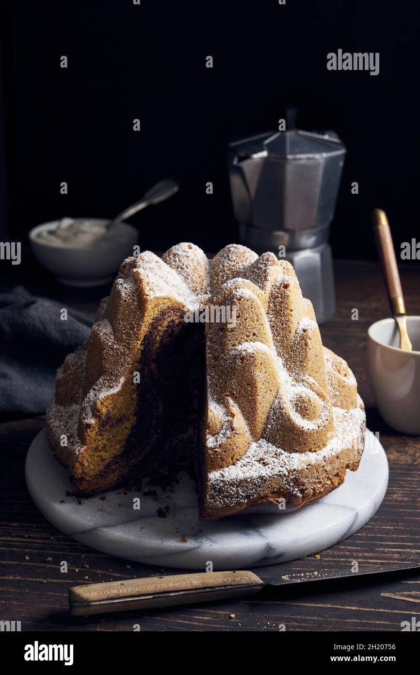 A caramel marble ring cake Stock Photo - Alamy
