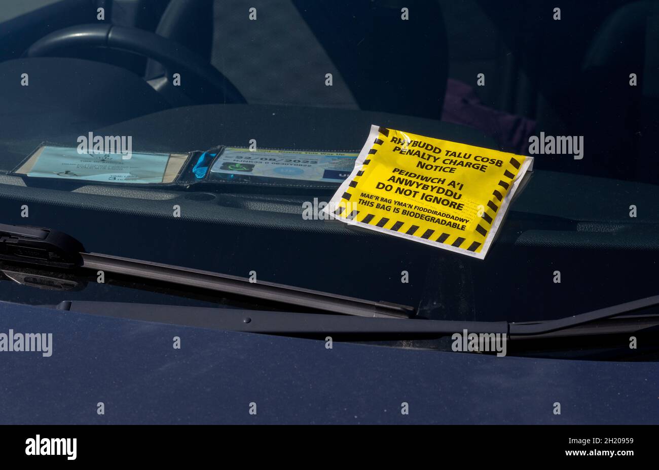 Vehicle penalty charge notice hi-res stock photography and images - Alamy