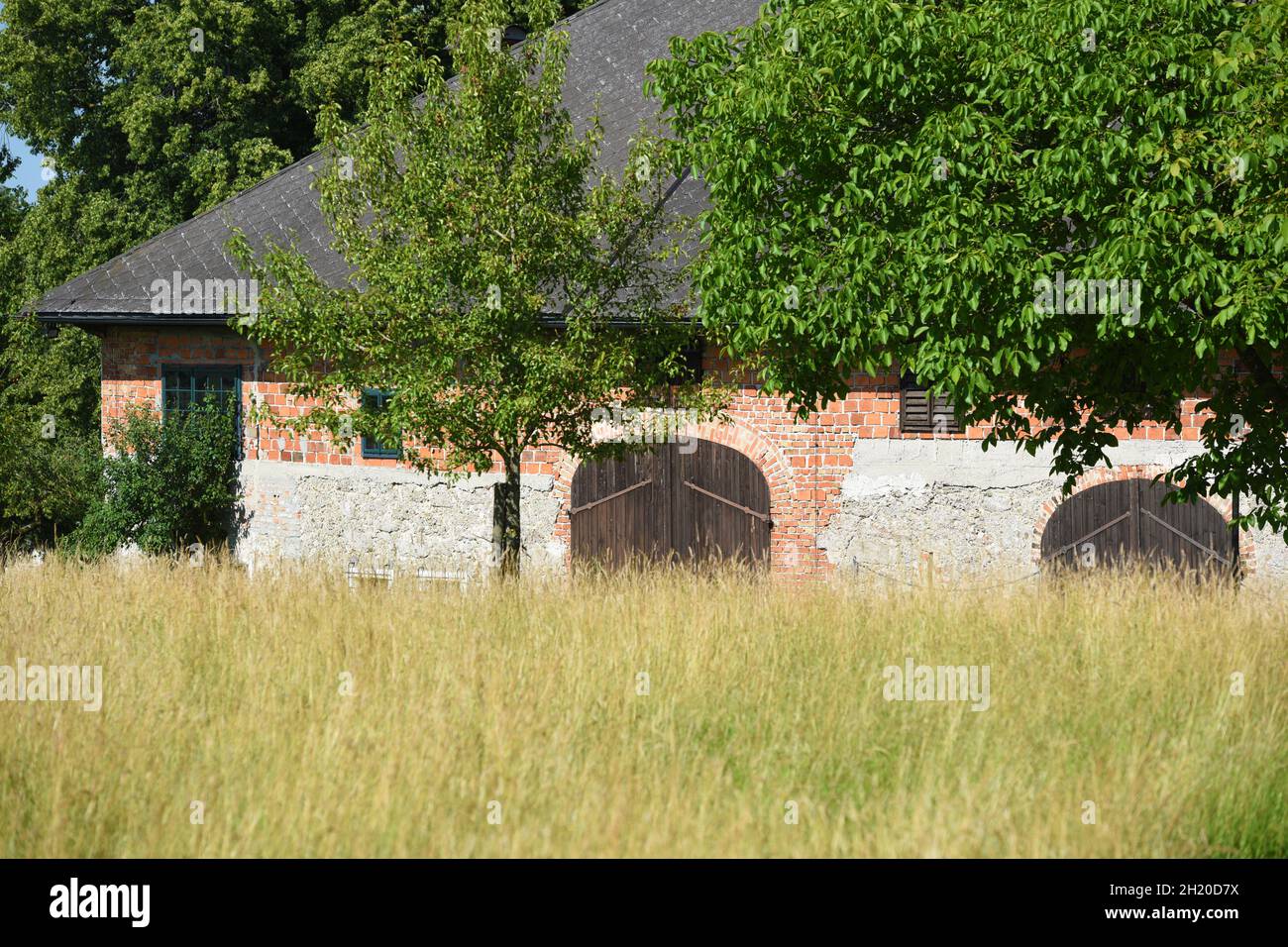 Das Haus des weltberühmten Schriftstellers Thomas Bernhard in Ohlsdorf ...