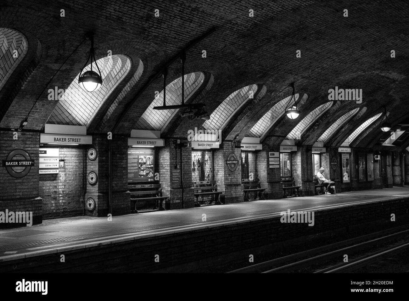 Platform of the Historic Baker Street London Underground Station ...