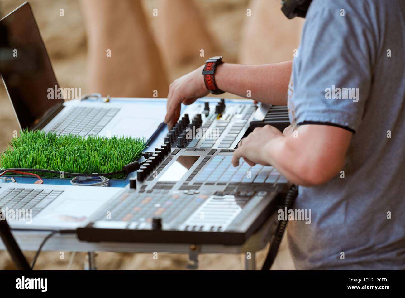 Remixing hi-res stock photography and images - Alamy
