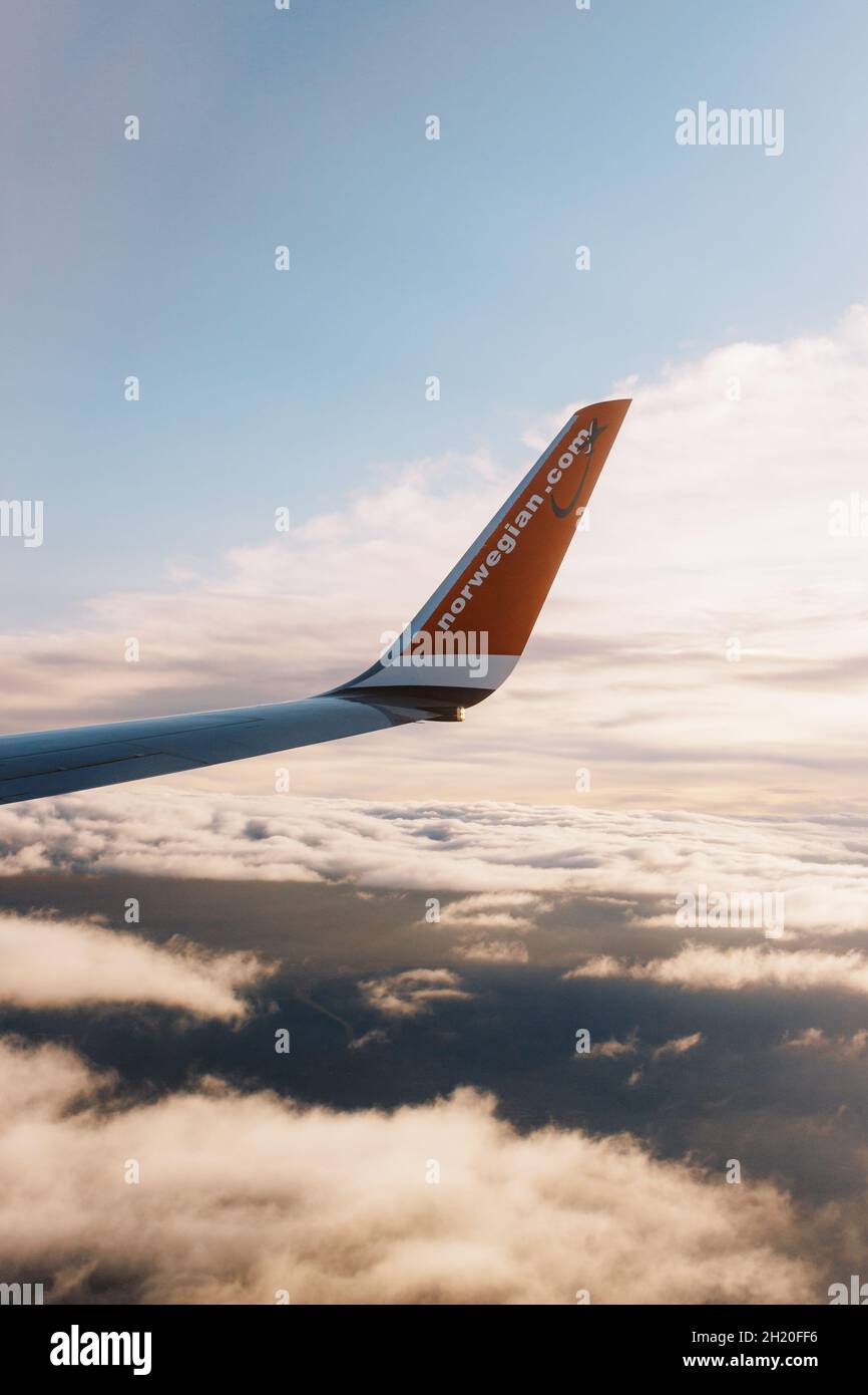 Shuttle logo hi-res stock photography and images - Alamy