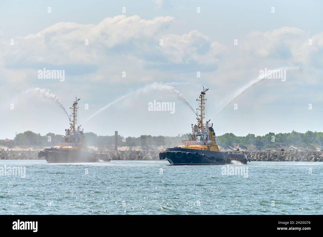 Fire fighting vessel and rescue boats hi-res stock photography and ...
