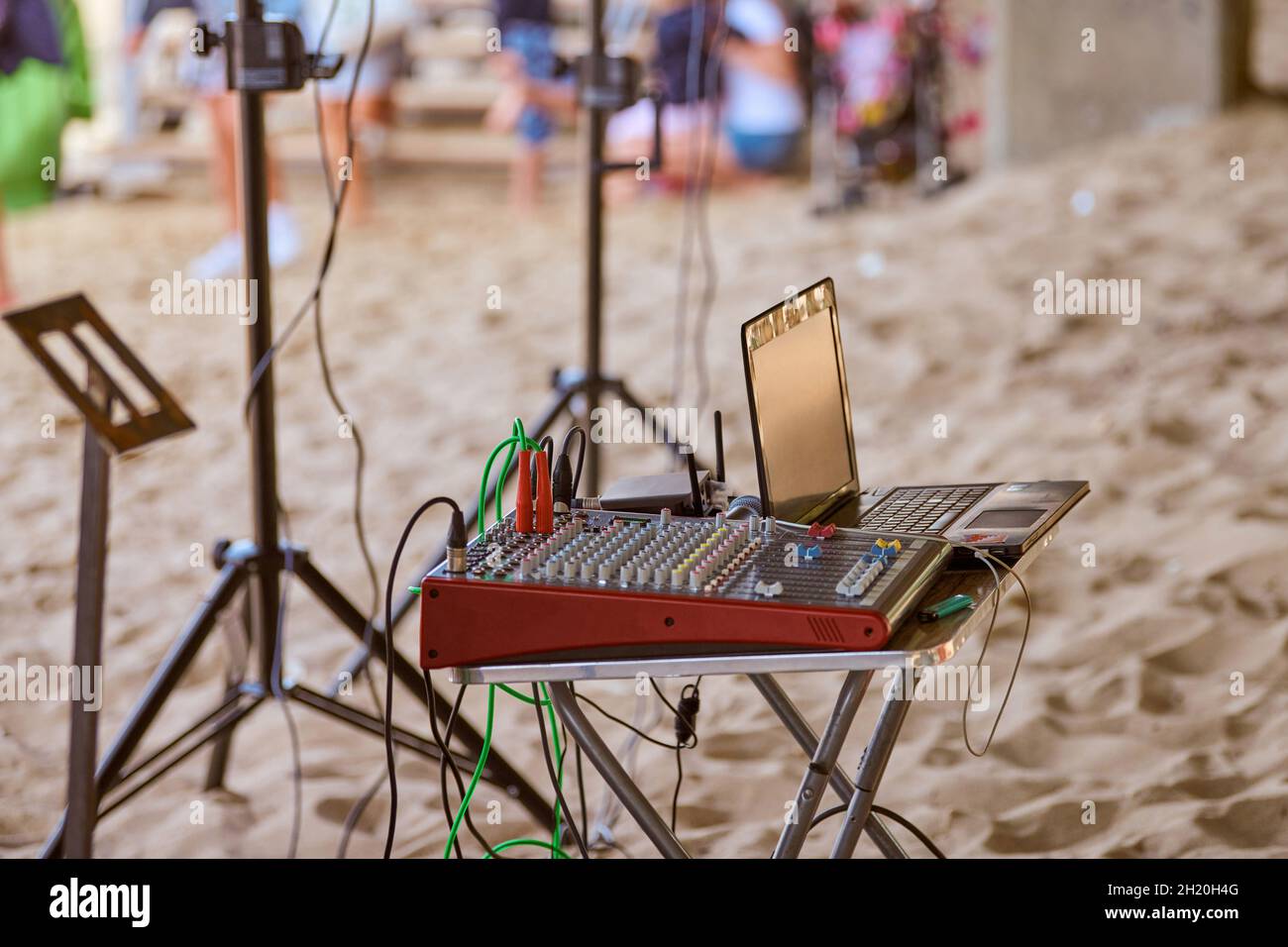 Mixing console electronic device, professional stage sound mixer at ...