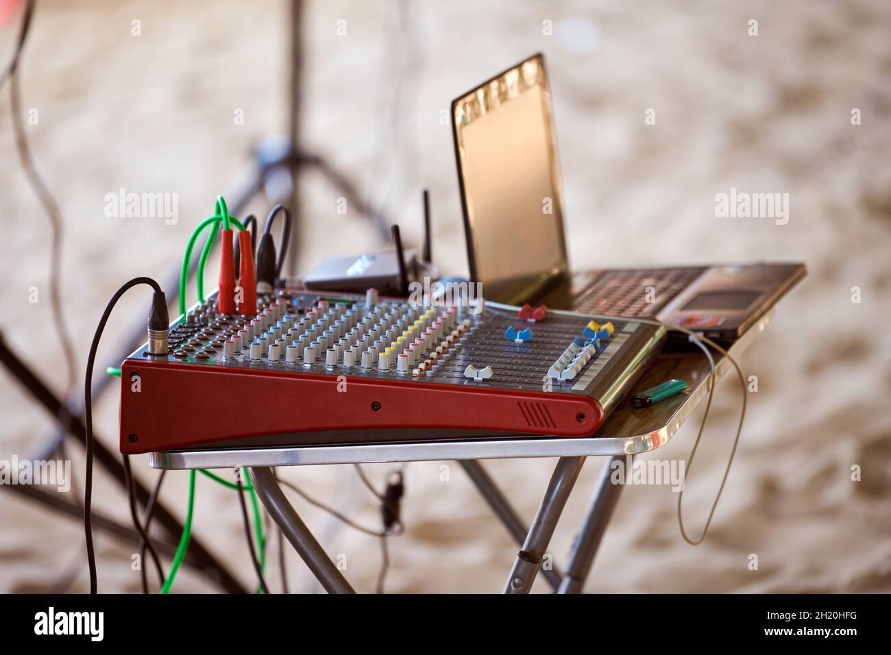 Mixing console electronic device, professional stage sound mixer at ...