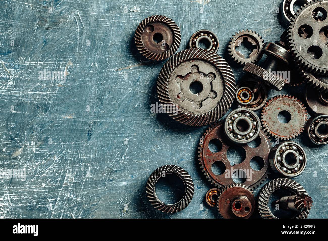Top view of old rusty car parts Stock Photo - Alamy