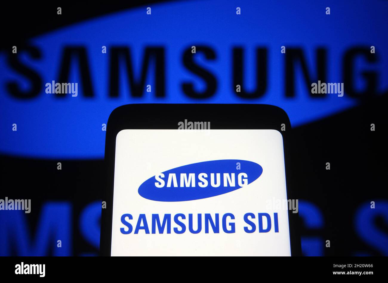 Samsung sdi hi-res stock photography and images - Alamy