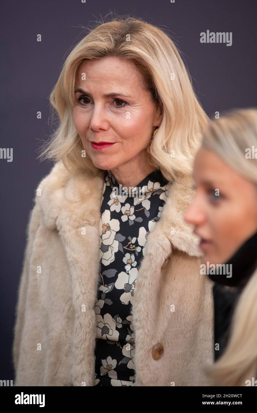 LONDON, ENGLAND - OCTOBER 13: Sally Phillips attends the Gala Premiere for "The Lost Daughter ...