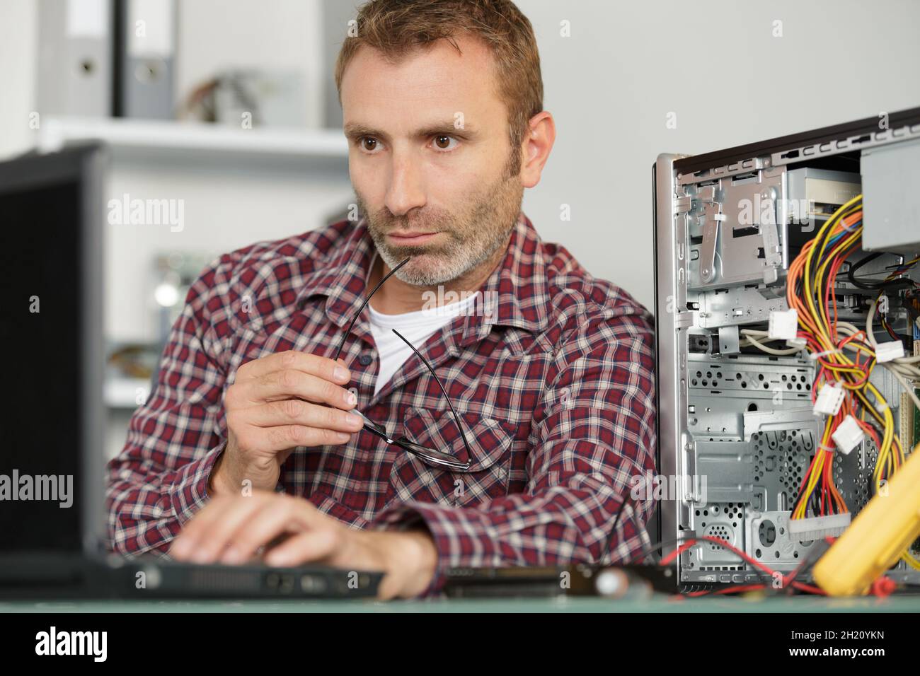 Deep concentration hi-res stock photography and images - Alamy