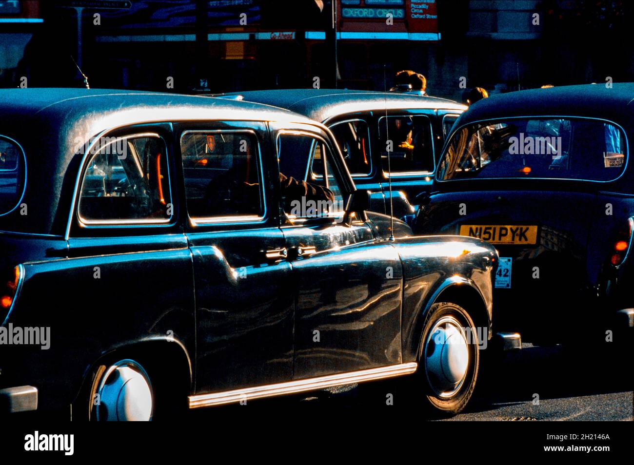 1999 london hi-res stock photography and images - Alamy