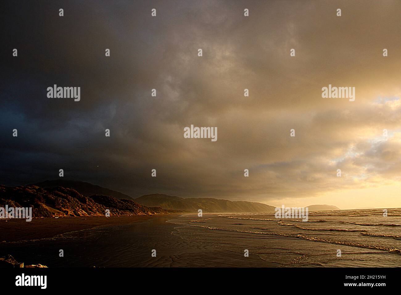 Paraparaumu new zealand hi-res stock photography and images - Alamy