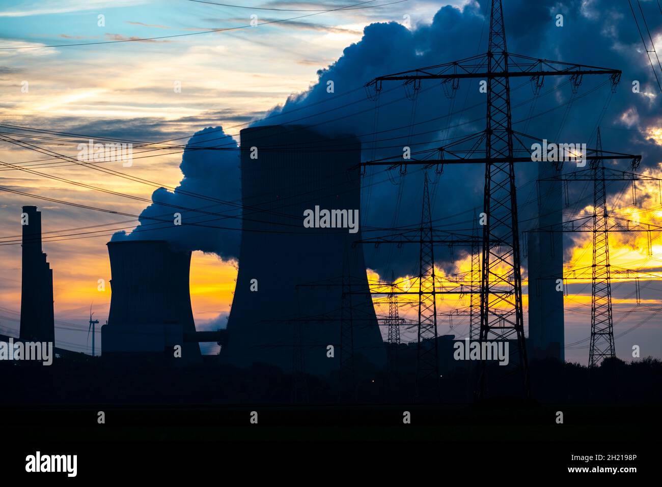 Lignite-fired power plant, RWE Power AG Niederaussem power plant ...