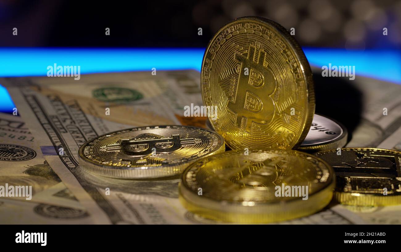 Rotating coin hi-res stock photography and images - Alamy