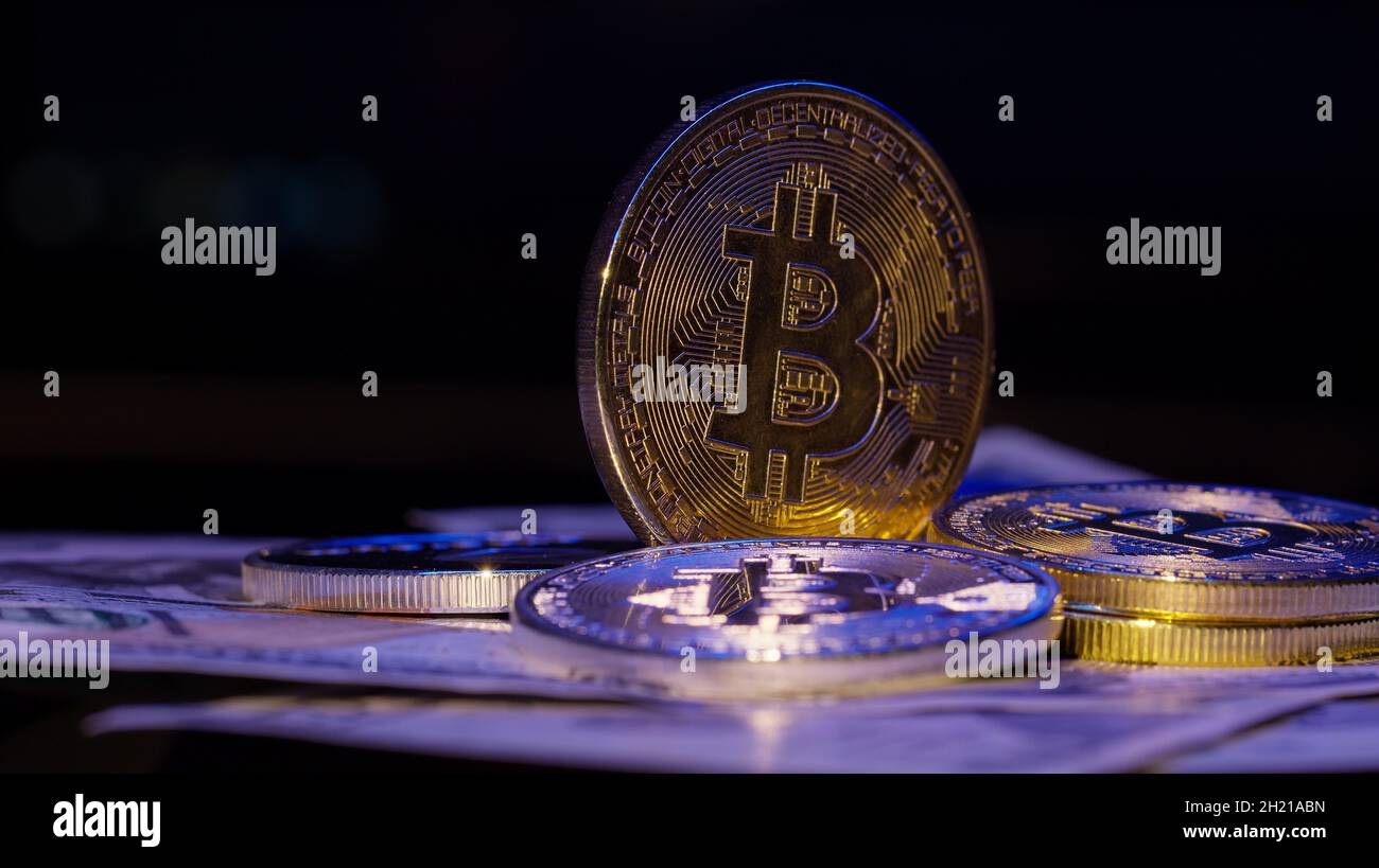 Rotating coin hi-res stock photography and images - Alamy