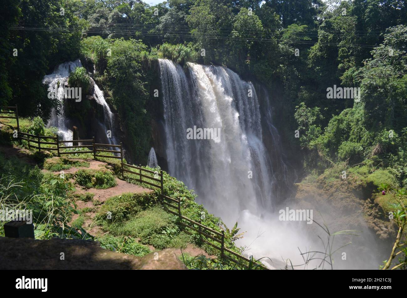Pulhapanzak waterfall honduras hi-res stock photography and images - Alamy