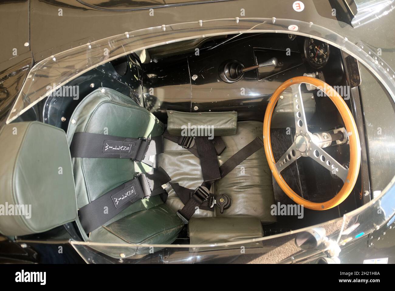 October 2021 - Cockpit and details,, with steering wheel of classic ...