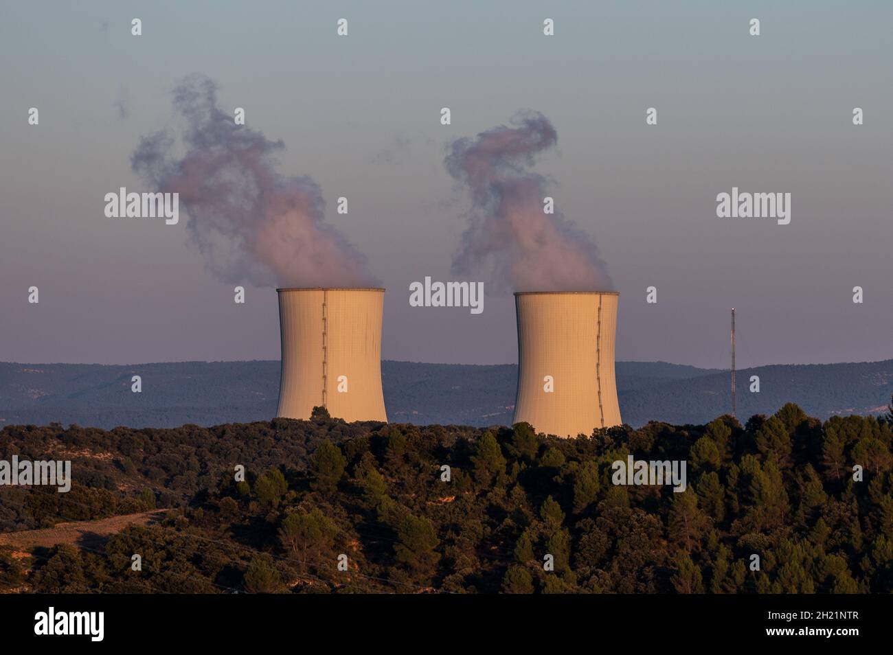 Trillo, Spain. 19th Oct, 2021. Water steam is seen emerging from the ...