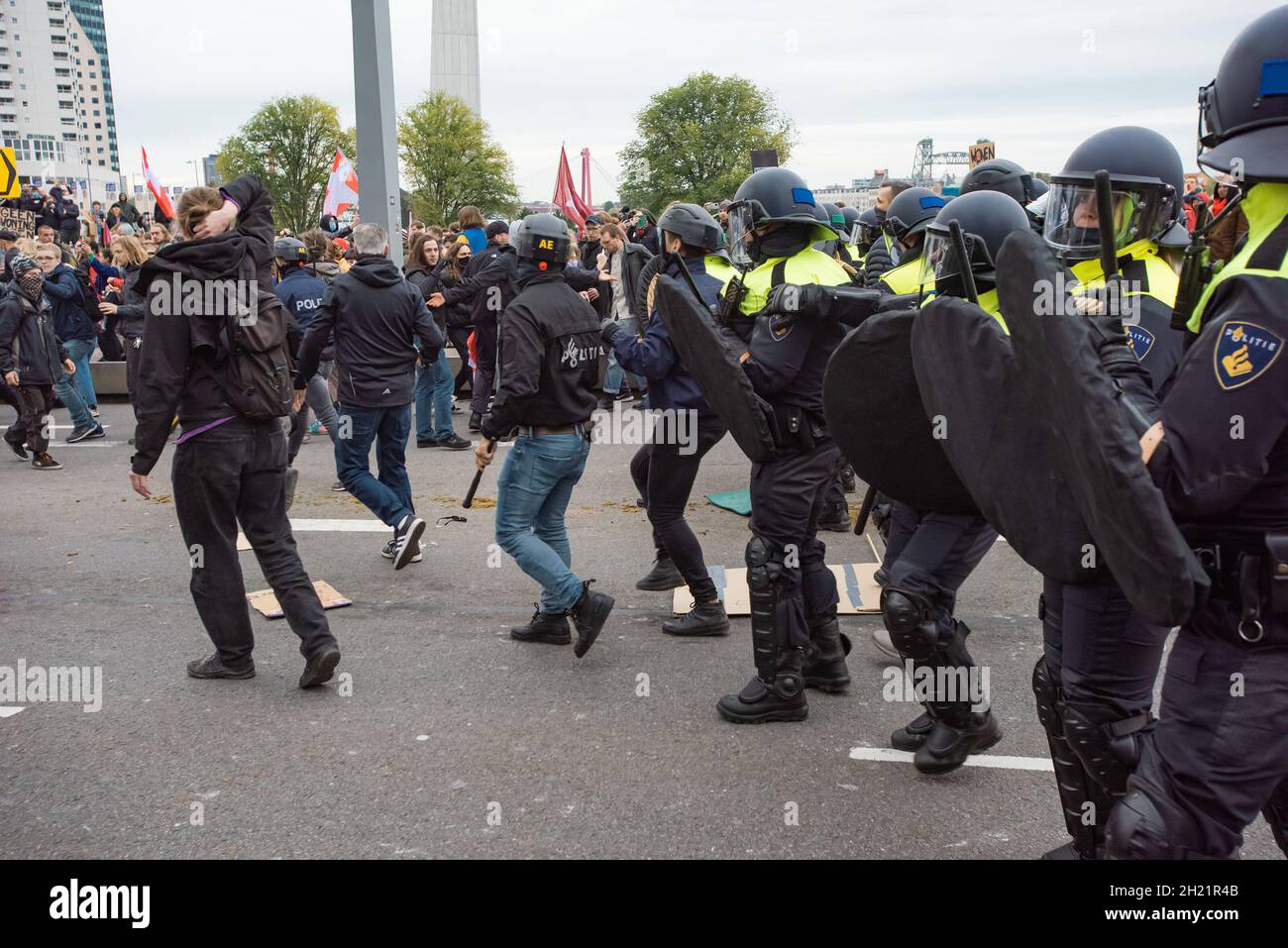 Rotterdam, Netherlands. 17th Oct, 2021. Undercover police officers ...
