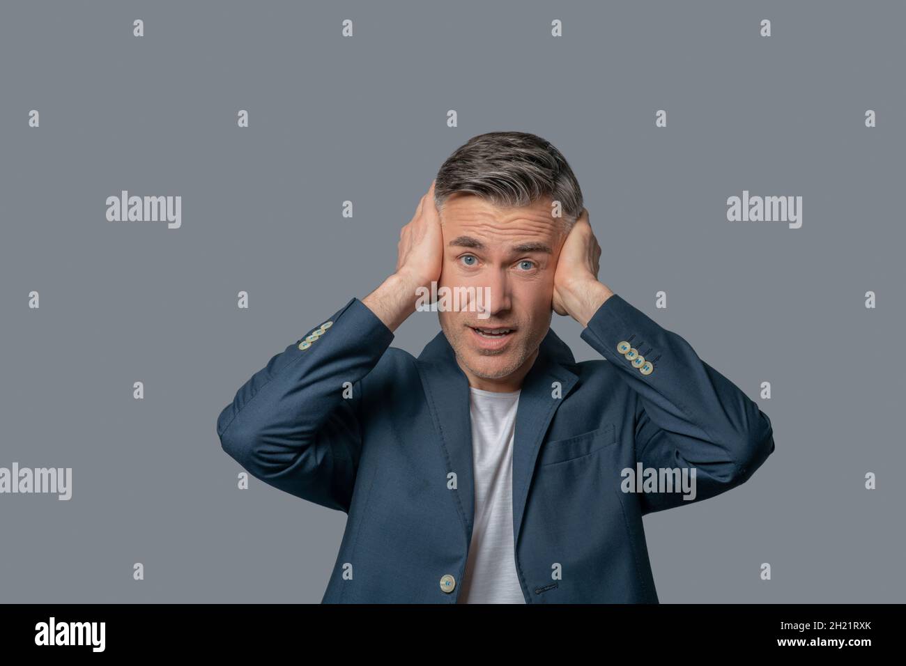 Head touching hi-res stock photography and images - Alamy