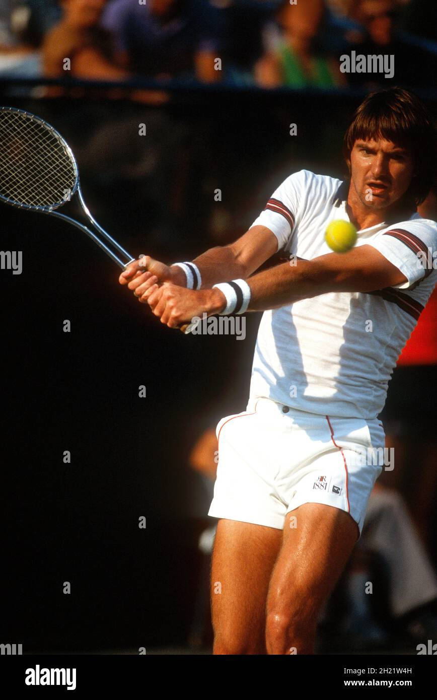 Jimmy connors 1980s hi-res stock photography and images - Alamy