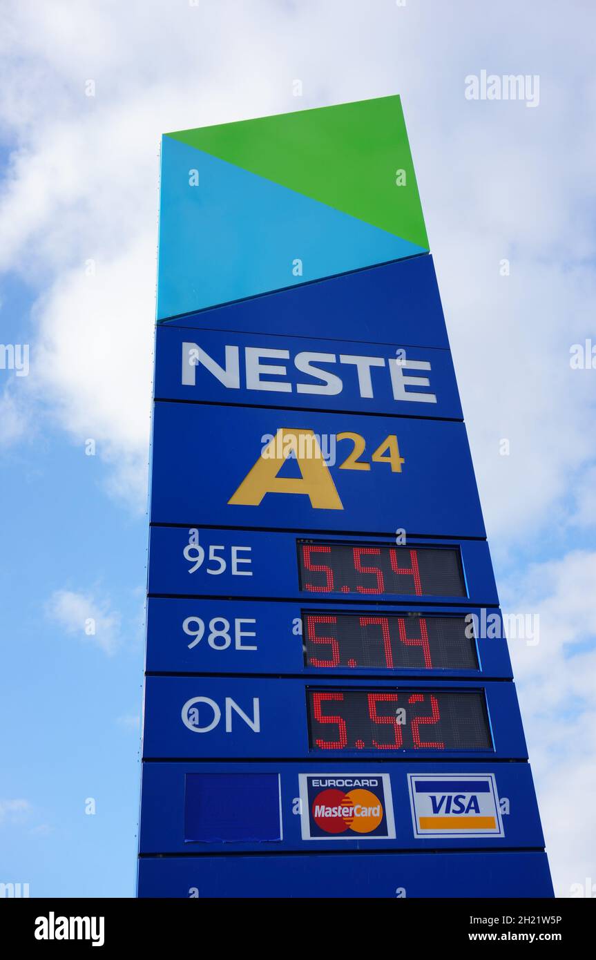 Neste gas station hi-res stock photography and images - Alamy