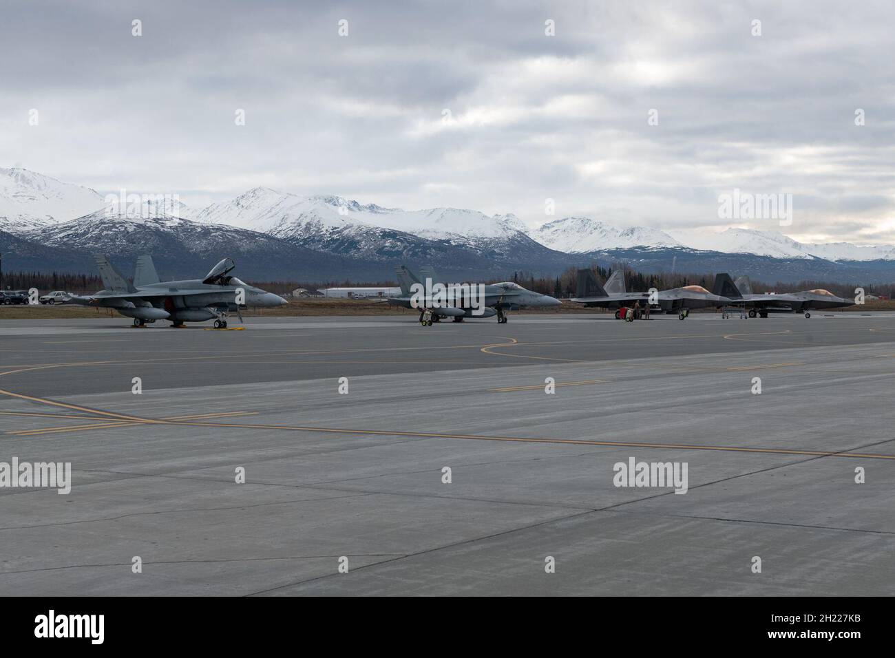 673rd air base wing hi-res stock photography and images - Alamy