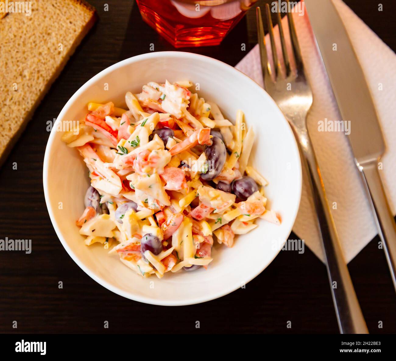 Vegetable salad in Spanish style of beans, bell peppers, tomatoes Stock ...