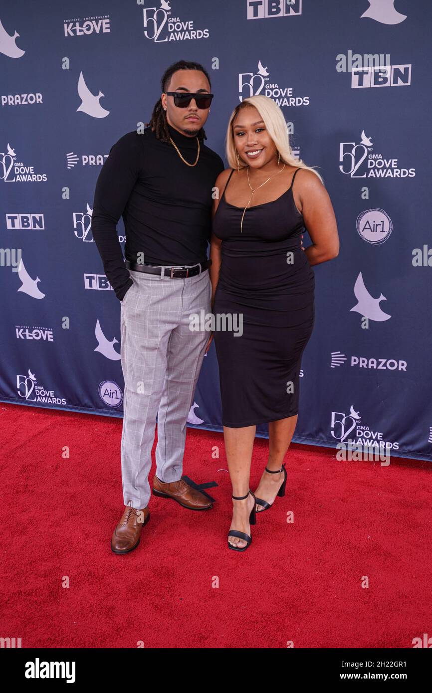 Nashville, Tennessee, USA, October 19, 2021. Steve Malcom and his wife ...