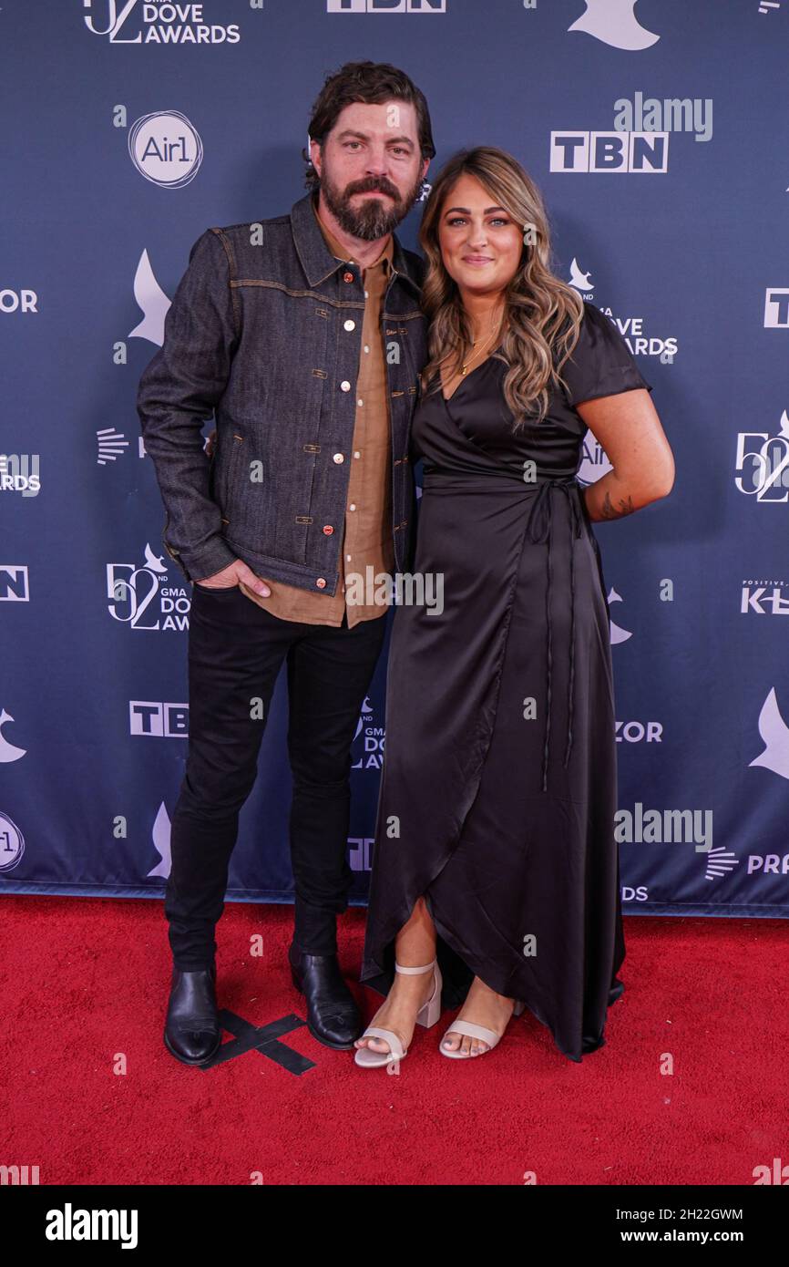 Nashville, Tennessee, USA, October 21, 2021. Josh and Sheila Baldwin ...