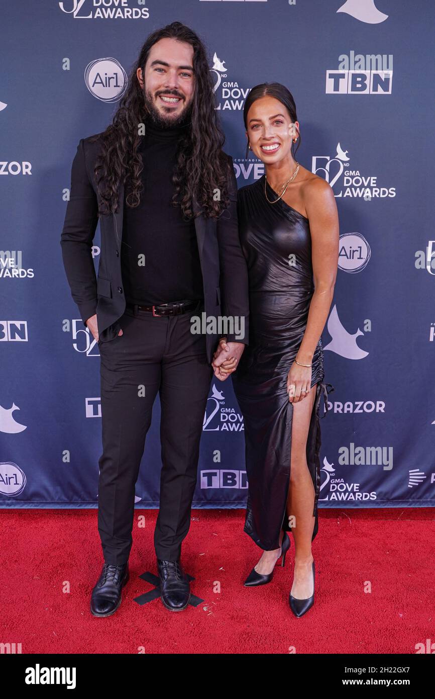 Nashville, Tennessee, USA, October 21, 2021. Connor and Rachel Dwyer ...