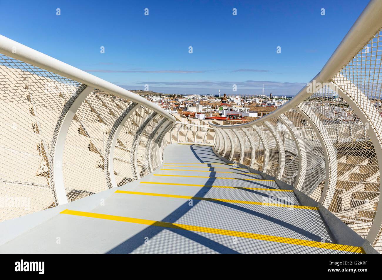 Seville skyline hi-res stock photography and images - Alamy